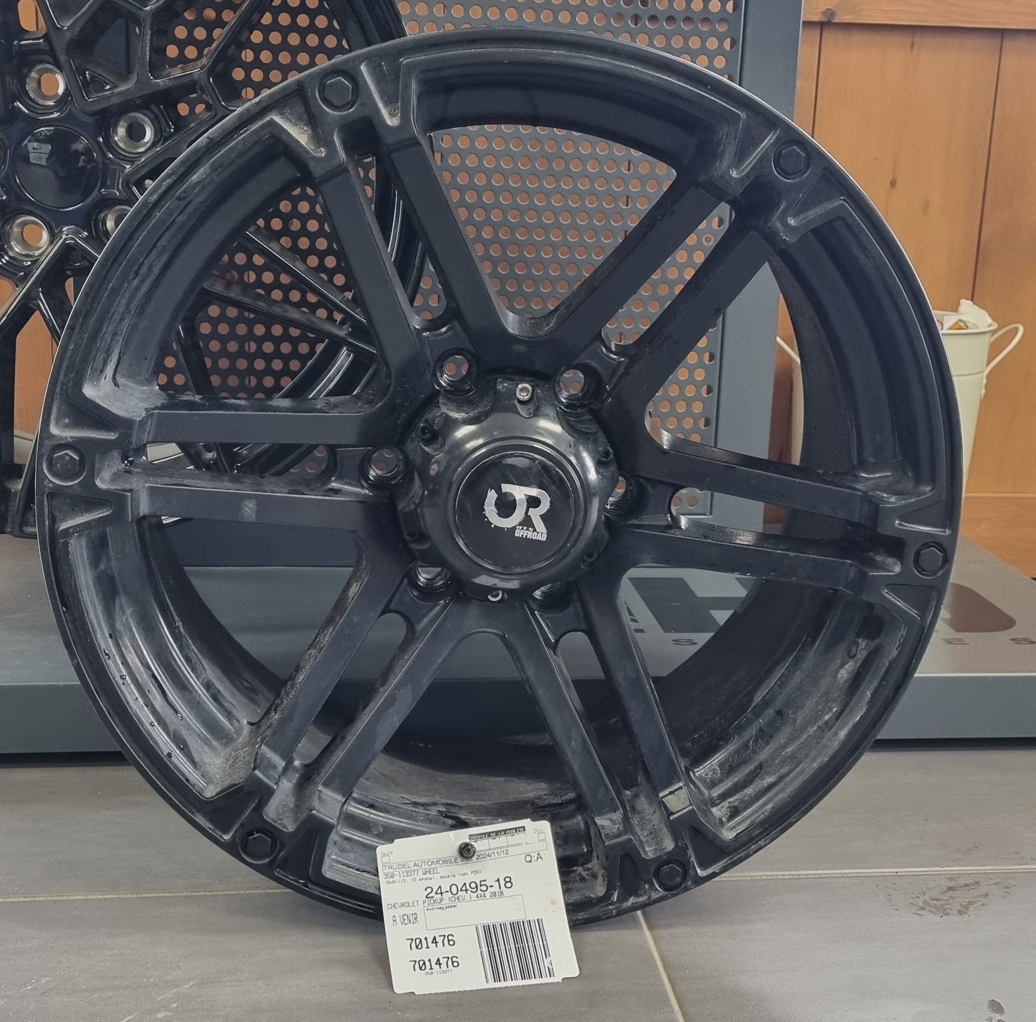 ENSEMBLE DE 4 MAGS 18" CHEVROLET SILVERADO 2018 AVEC TPMS #701476 ...